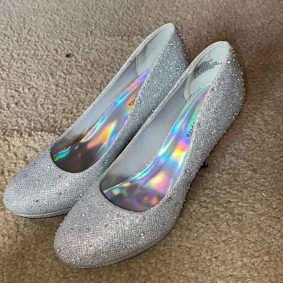 Shoes | Holographic Heels | Poshmark